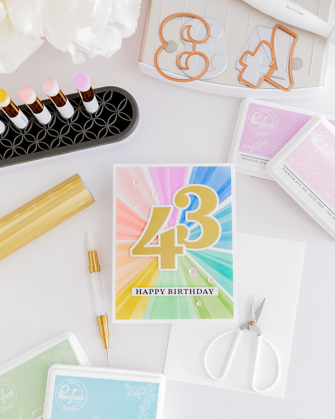 Happy BDay Card with Spellbinders - Guía De Manualidades