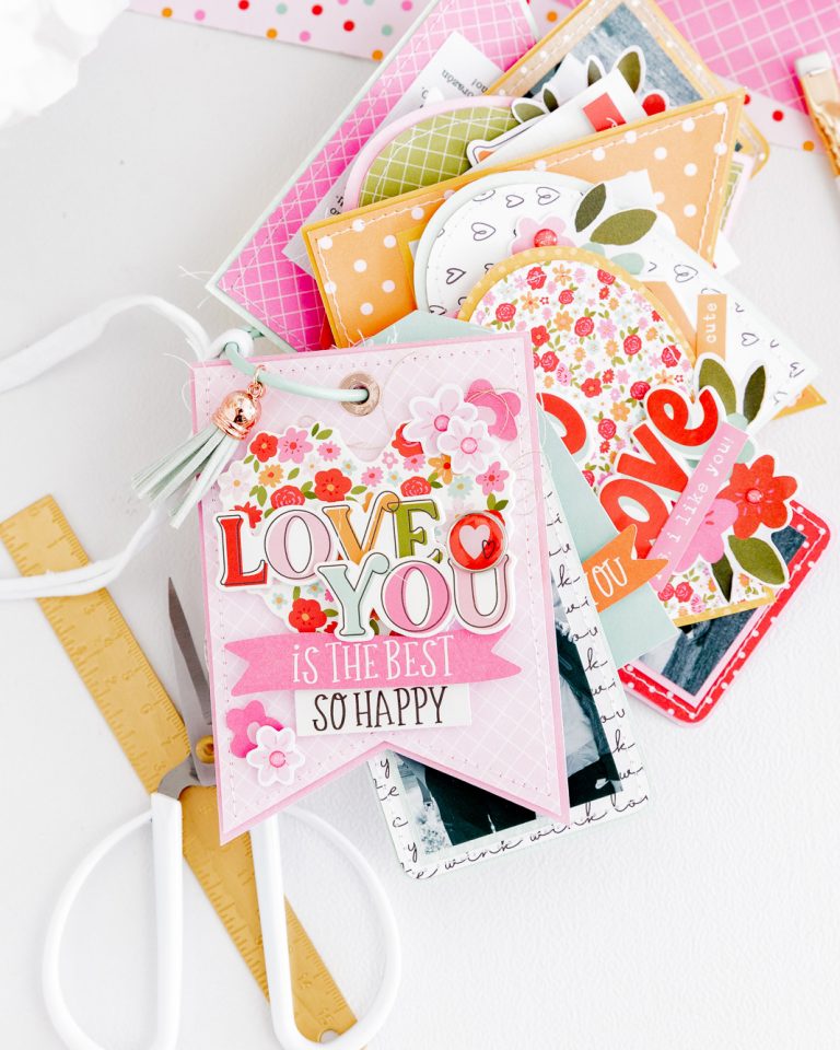 Love You Mini Album with Simple Stories - Guía De Manualidades